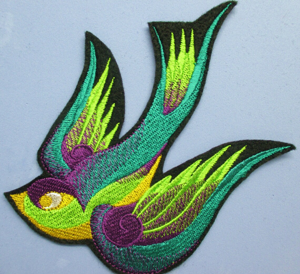 Embroidered Swooping Sparrow Tattoo Style Applique Patch Iron - Etsy