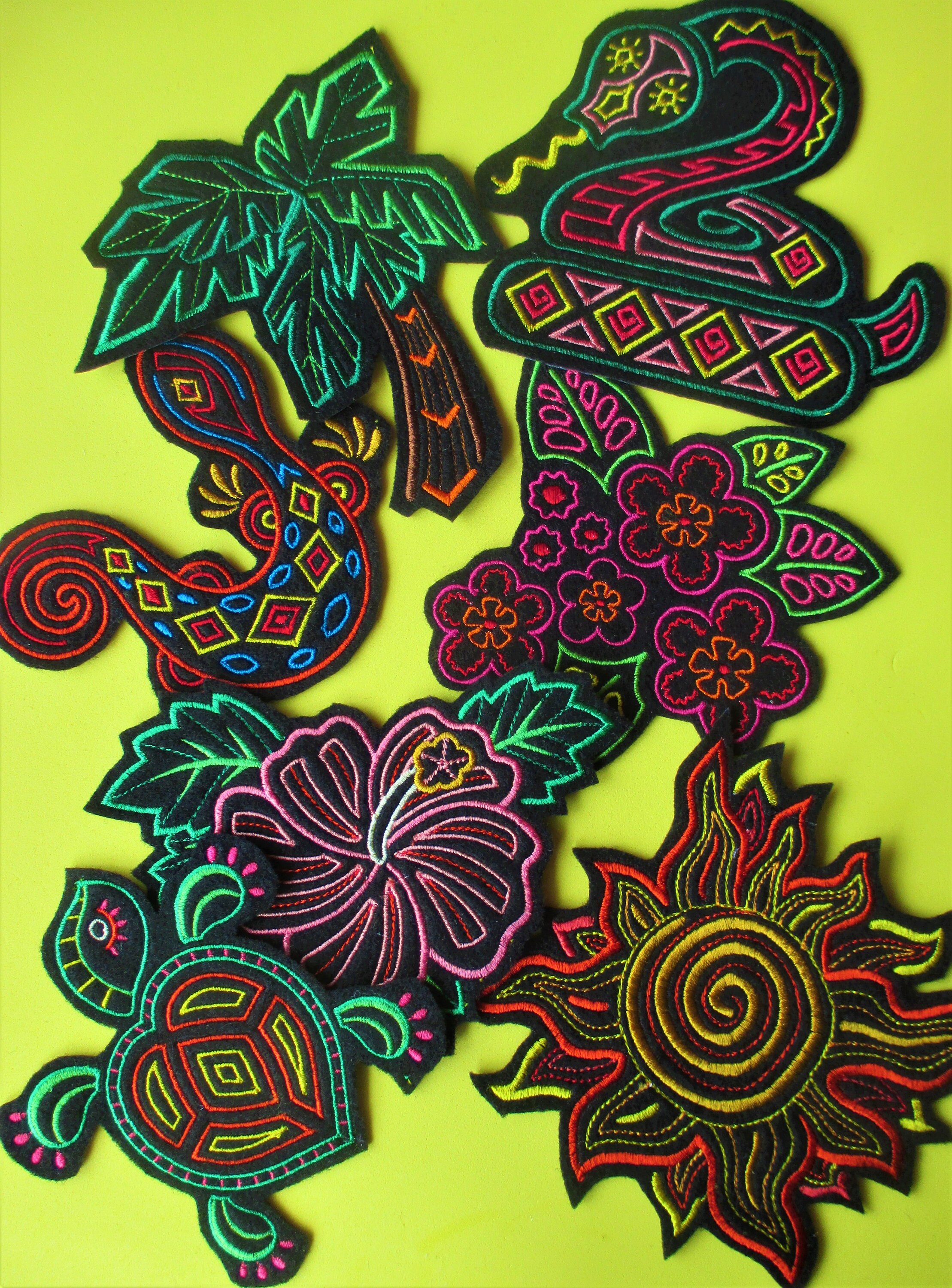 Set of Seven Embroidered Mola Appliques, Tropical, Palm Tree, Sun ...