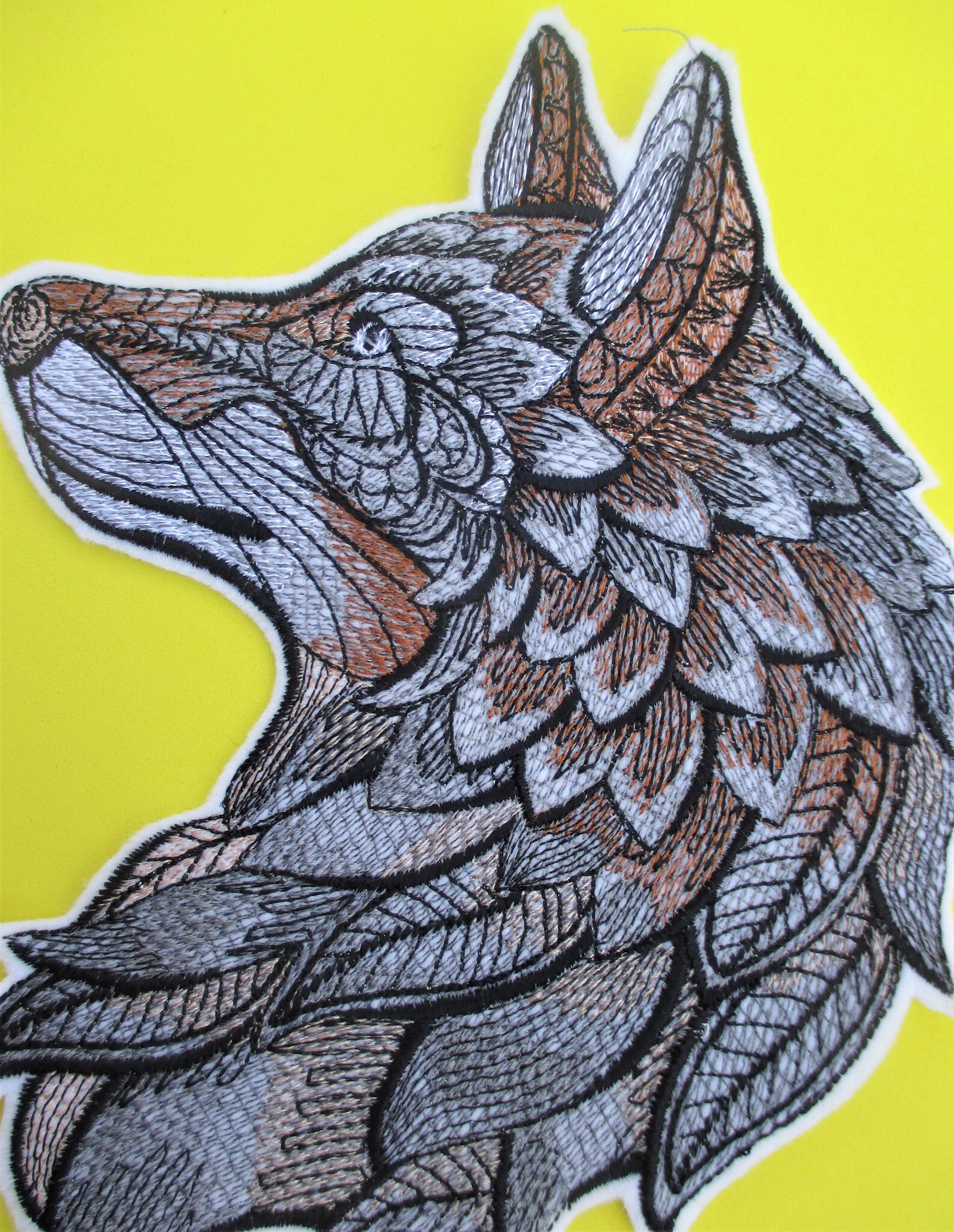 Large Embroidered Wolf Applique Patch Iron on or Sew On - Etsy