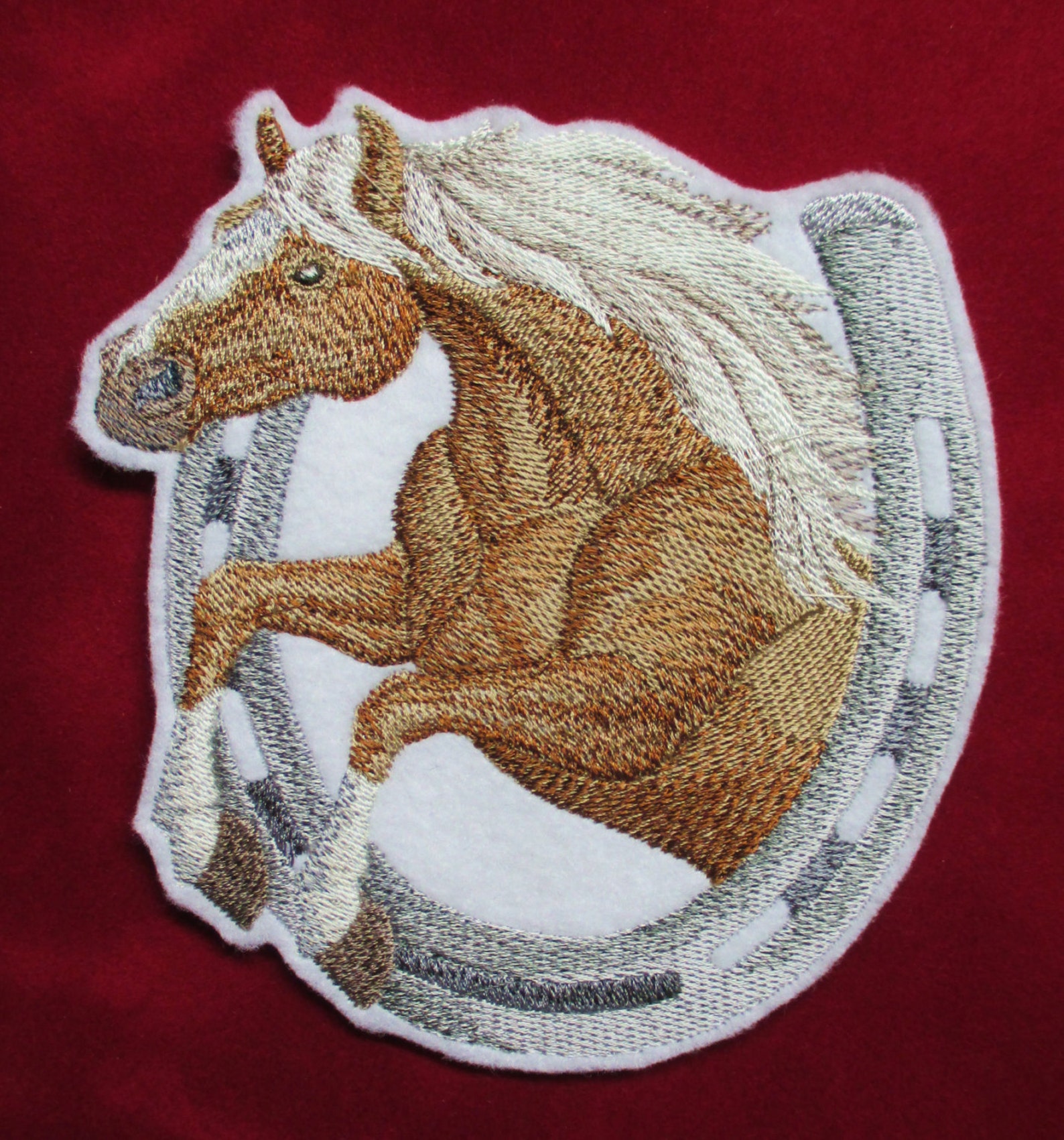 Large Embroidered Horse and Horseshoe Applique Patch - Etsy