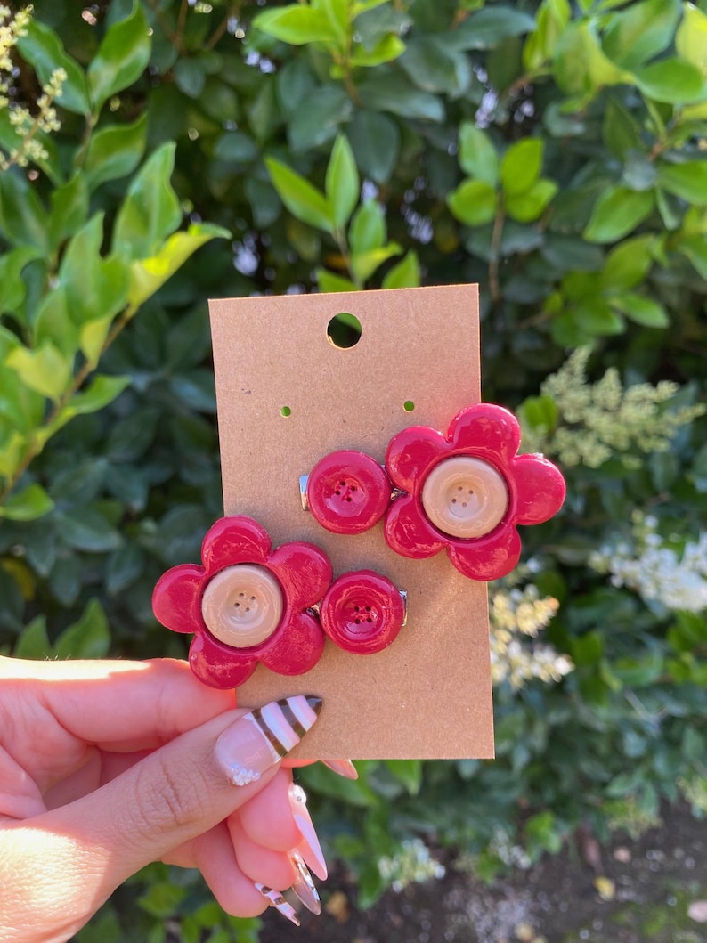Button Flower Hair Clip - Etsy