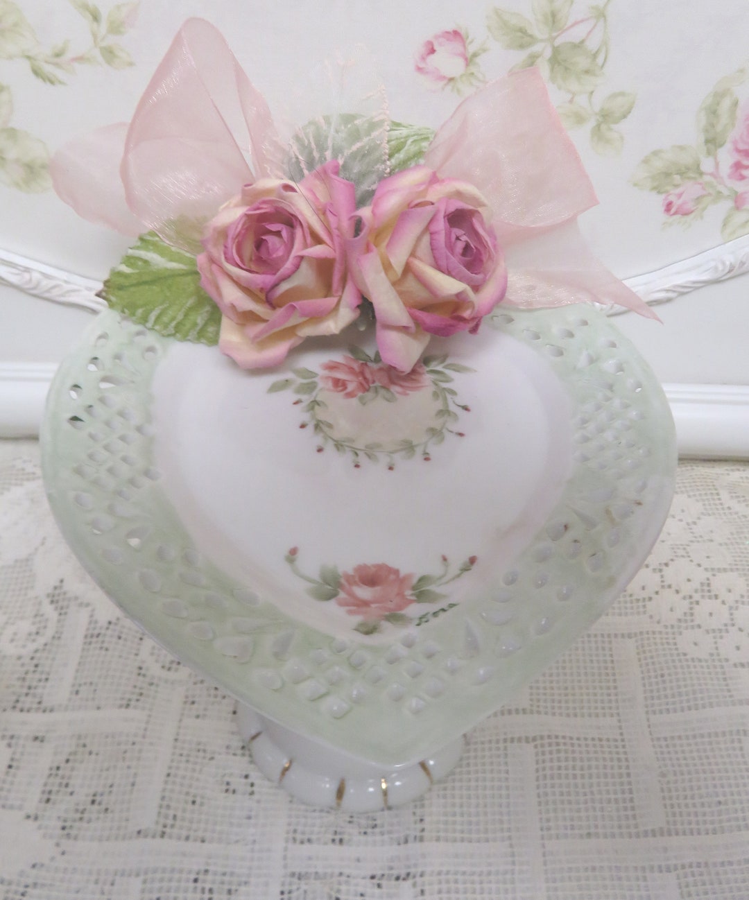 Heart Dish, Porcelain Heart Dish, Display Dish, Trinket Dish - Etsy