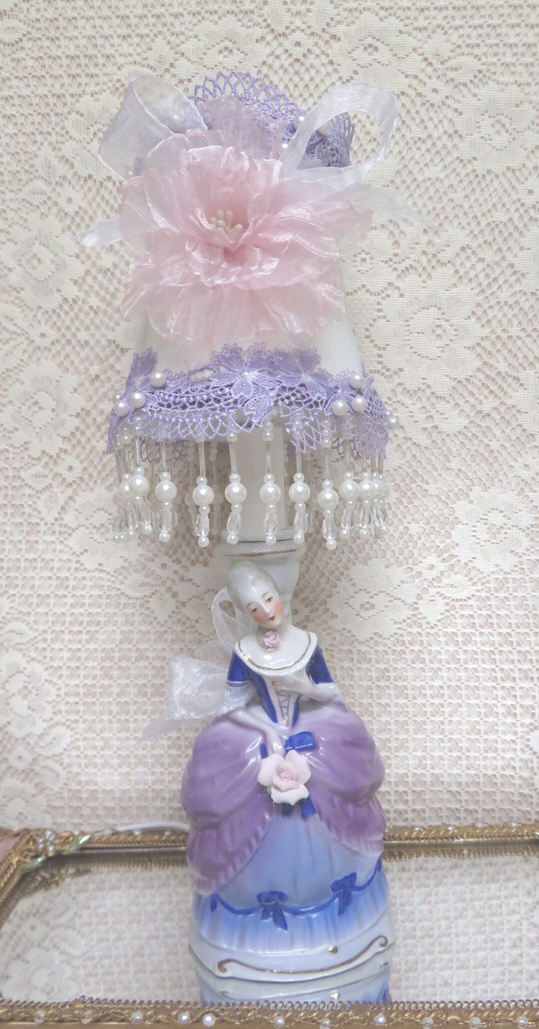 French Lady Lamp, French Lamp, Lady of the Court Lamp - Etsy