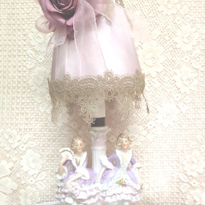 Vintage Twin Girls Lamp, Twin Girls Lamp, Lavender and Pink Lamp - Etsy
