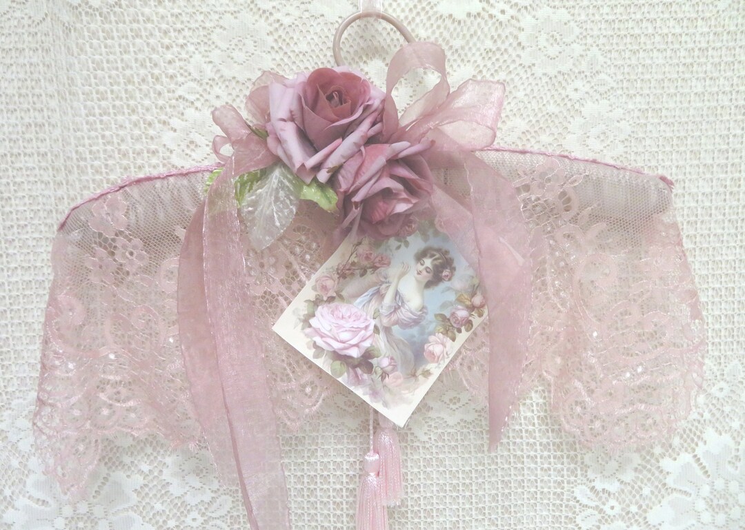 Pink Lace Padded Hanger, Display Hanger, Decorative Hanger - Etsy