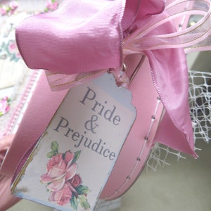 Pink Display/storage Case, Jane Austen Theme Case, Decotated Pink Case ...