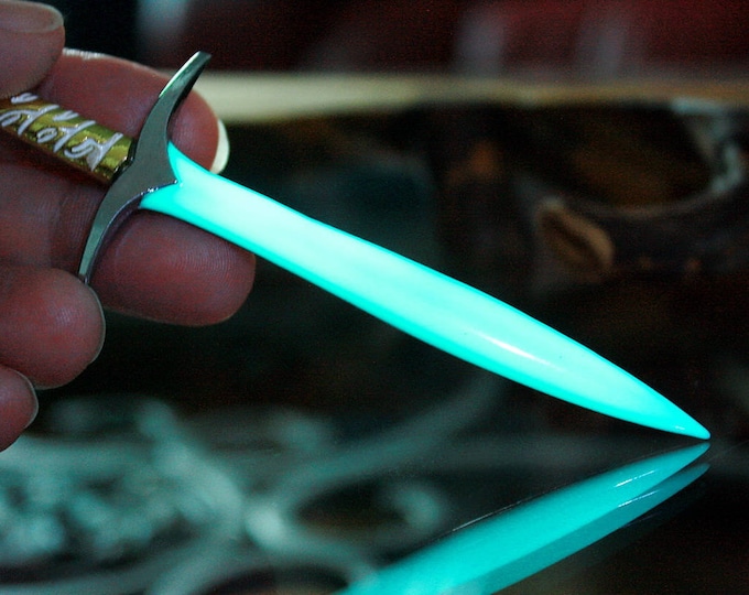 Sword Keychain Glow in the Dark / Elfic Sword / Medieval / - Etsy