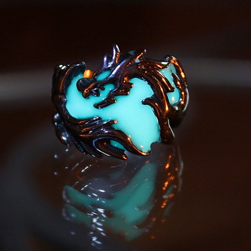 Blue Dragon Ring Glow in the Dark / Stainless Steel Blue Ring - Etsy Canada