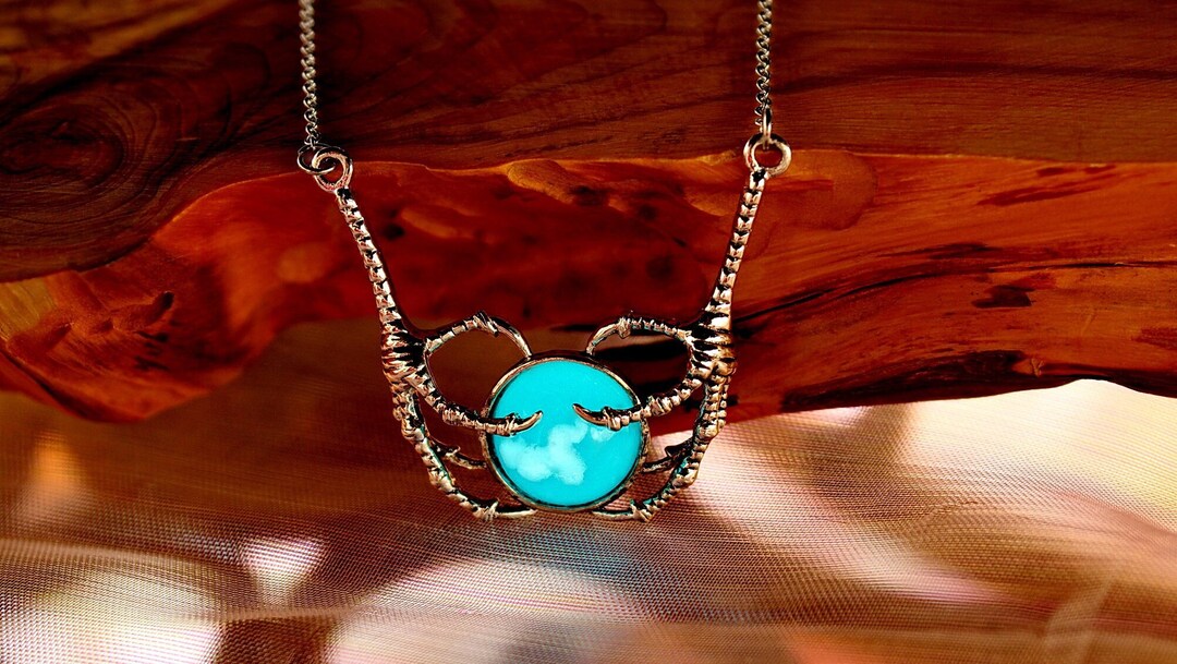 Dragon Claw Necklace / Glow in the Dark / Steampunk Dragon Necklace ...