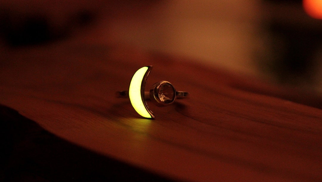 Silver Moon Ring - Glow in the Dark - Sterling Silver 925 - Adjustable ...
