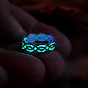 Celtic Ring Glow in the Dark / Sterling Silver 925 Ring / Celtic Knots ...