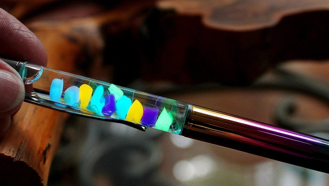 Float Pen Glow in the Dark / Floating Pen / 3D Hearts / - Etsy Australia