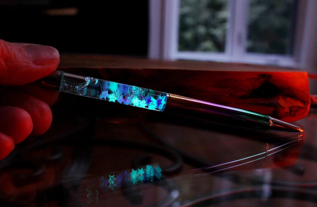 Float Pen Glow in the Dark / Floating Pen / 3D Stars Pen / Rainbow ...