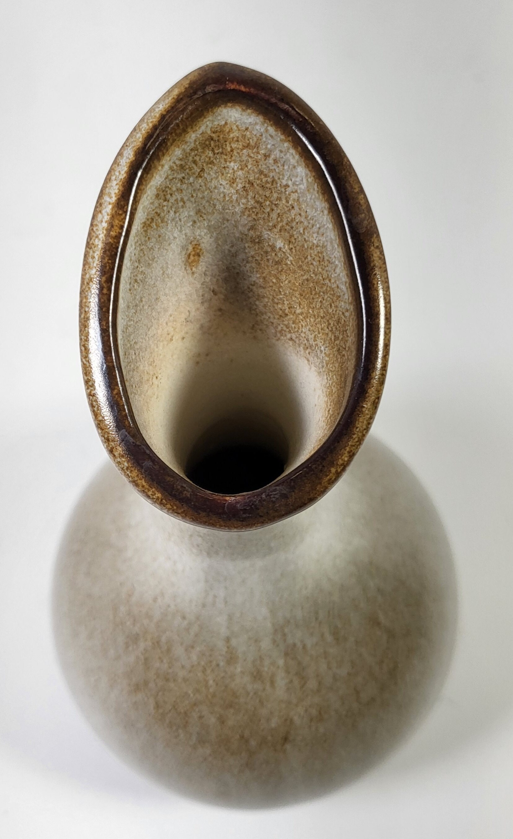 Original Howard Pierce Pottery Vase Unique Speckled Brown Color on Gray ...