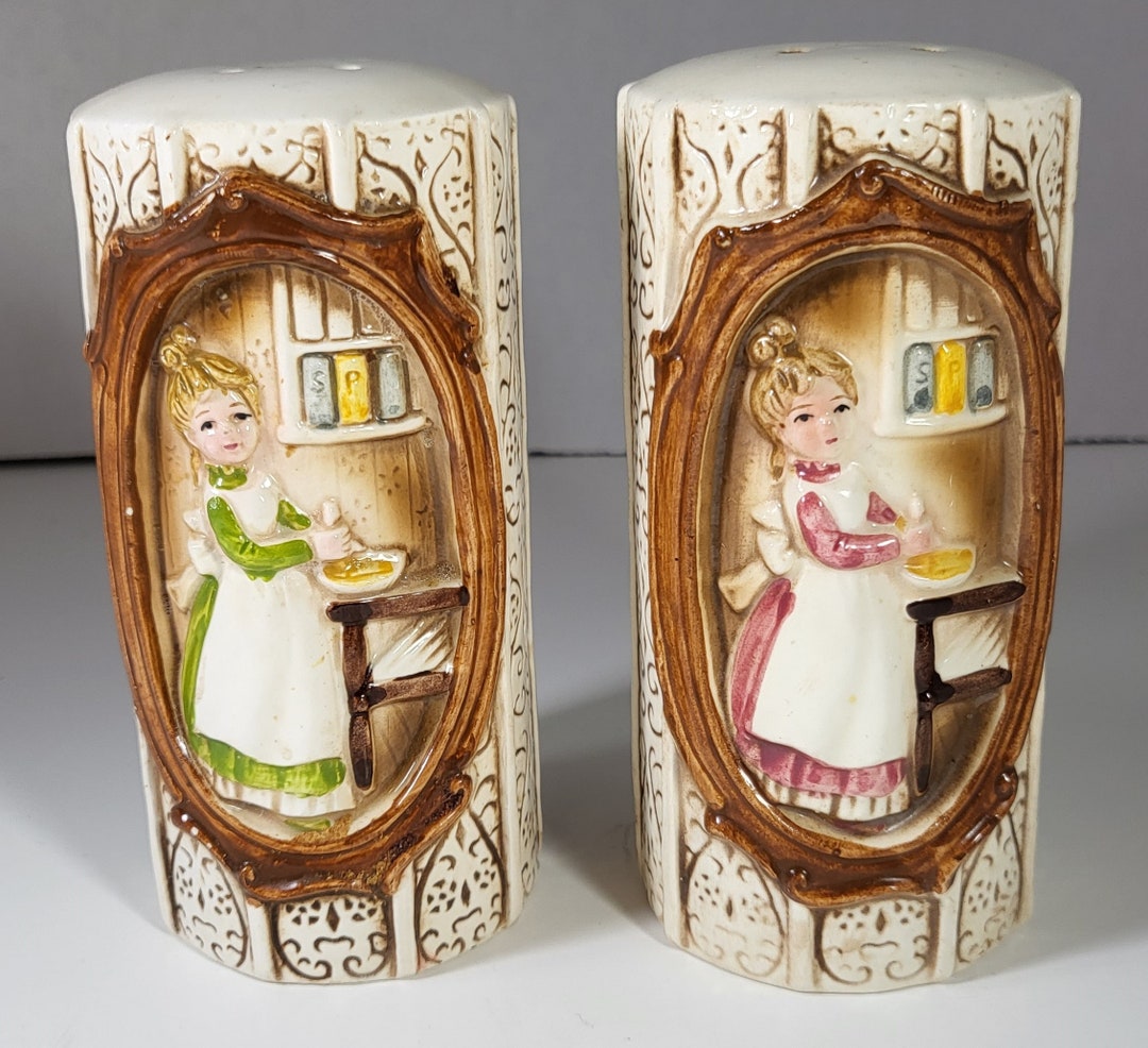 Sears, Roebuck, and Co. 1978 Vintage Salt & Pepper Shakers Country ...