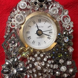 Beautiful Bejeweled Vintage Crystal Mantle Clock - Etsy