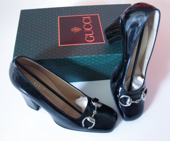 Tom Ford Fall 1995 Iconic GUCCI Horsebit Pumps Navy P… - Gem