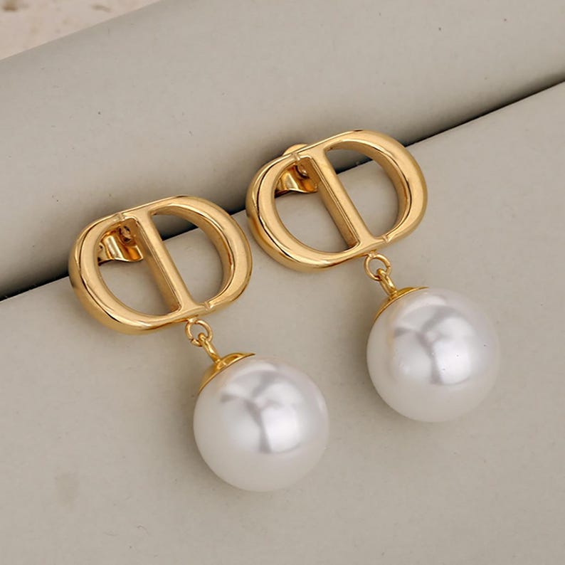 CD Pearl Drop Earrings, Gold Silver Tone Minimalist Studs, Faux Pearl ...