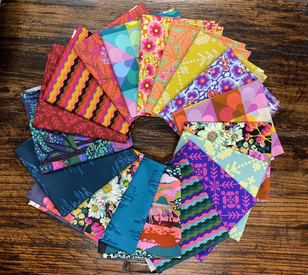 Good Gracious by Anna Maria - Fat Quarter 1/2 Yard Bundles - 18 Prints ...