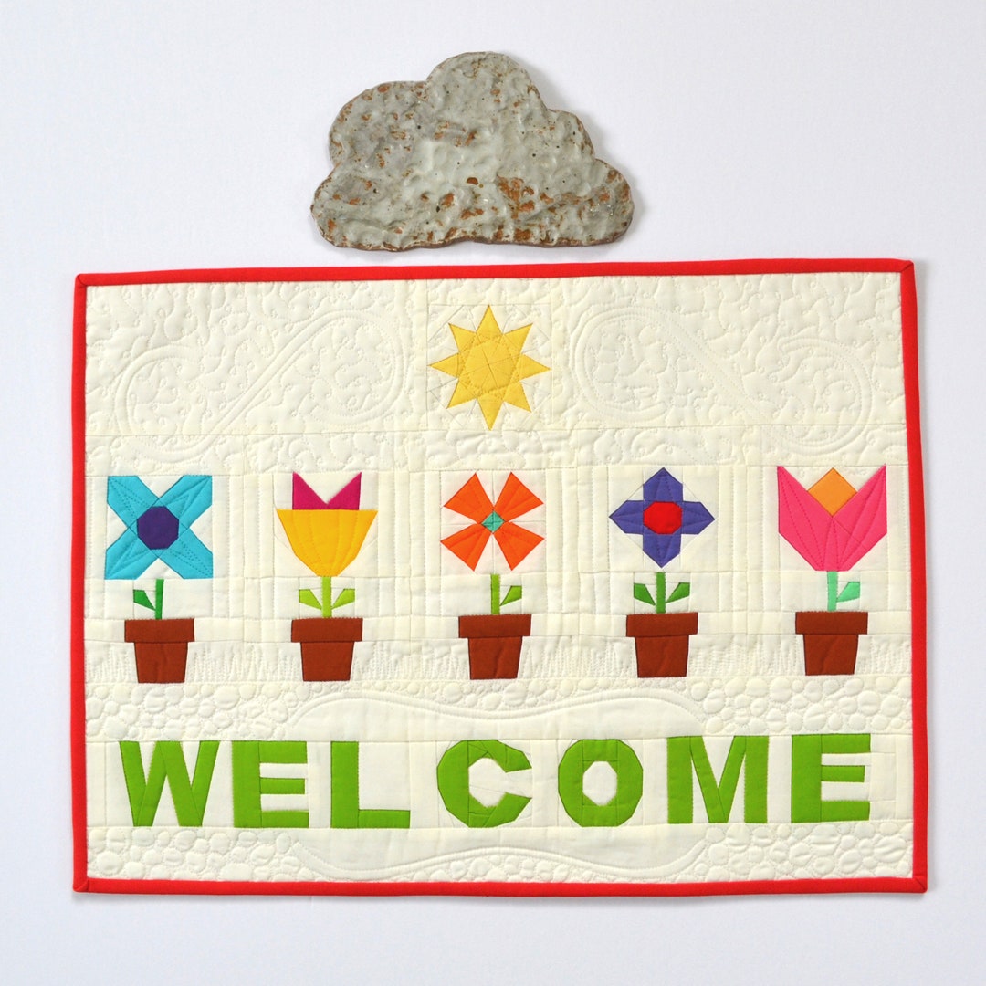 Welcome Quilt, Flower Wall Hanging, Flower Wall Quilt, Wall Quilt - Etsy