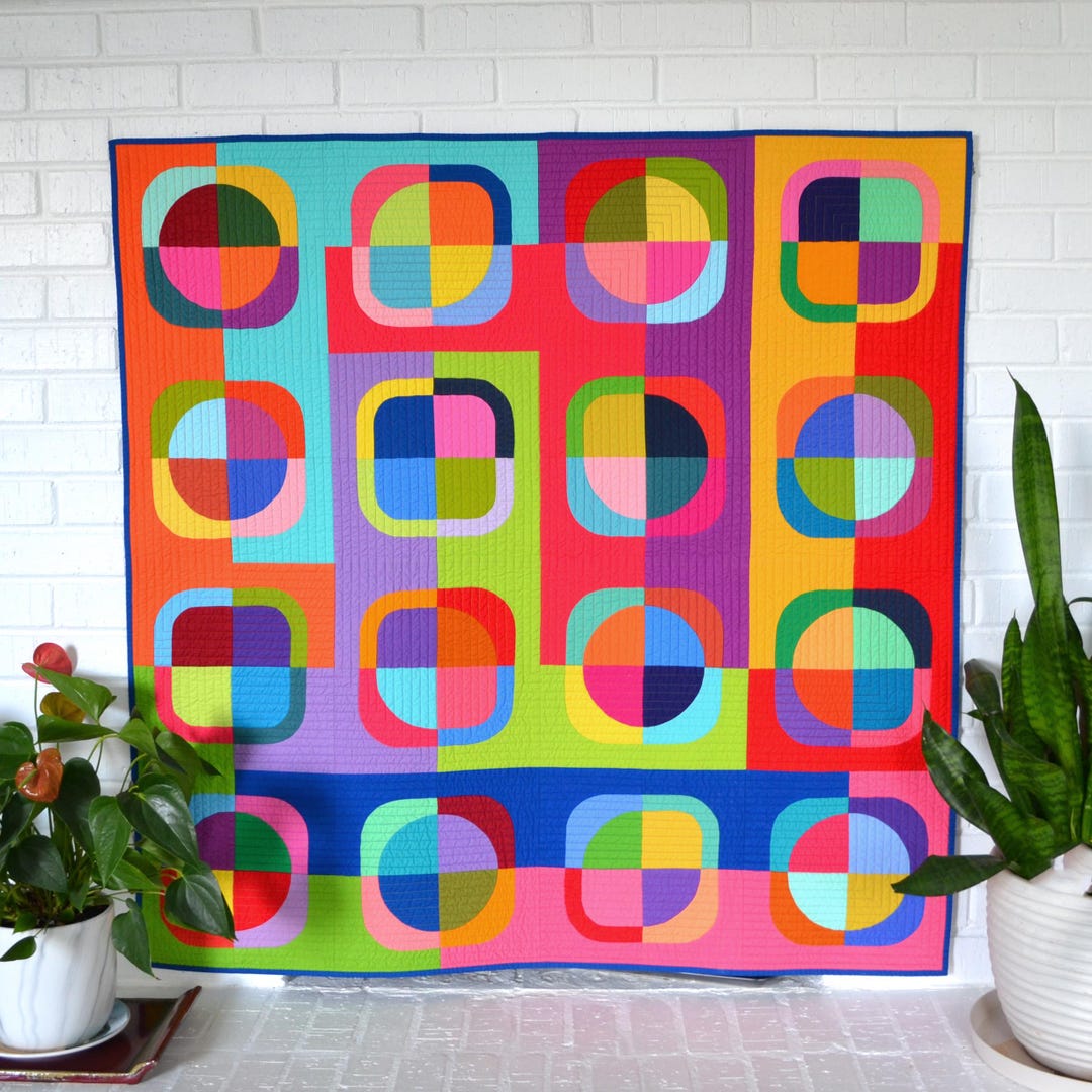 Modern Geometric Quilt, Color Block Quilt, Bright Lap Quilt, Circle ...