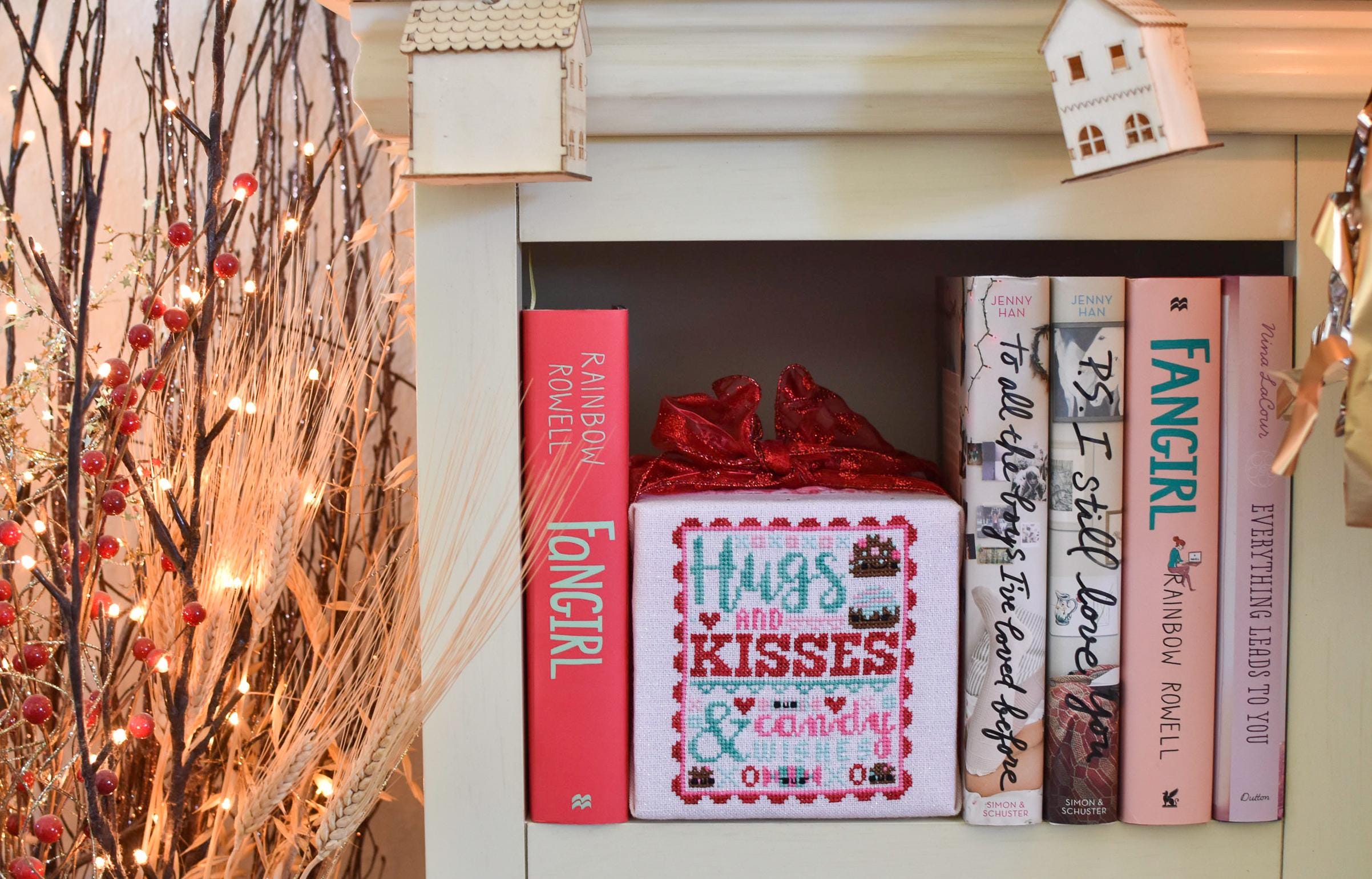 Hugs & Kisses Downloadable PDF Cross Stitch Pattern - Etsy