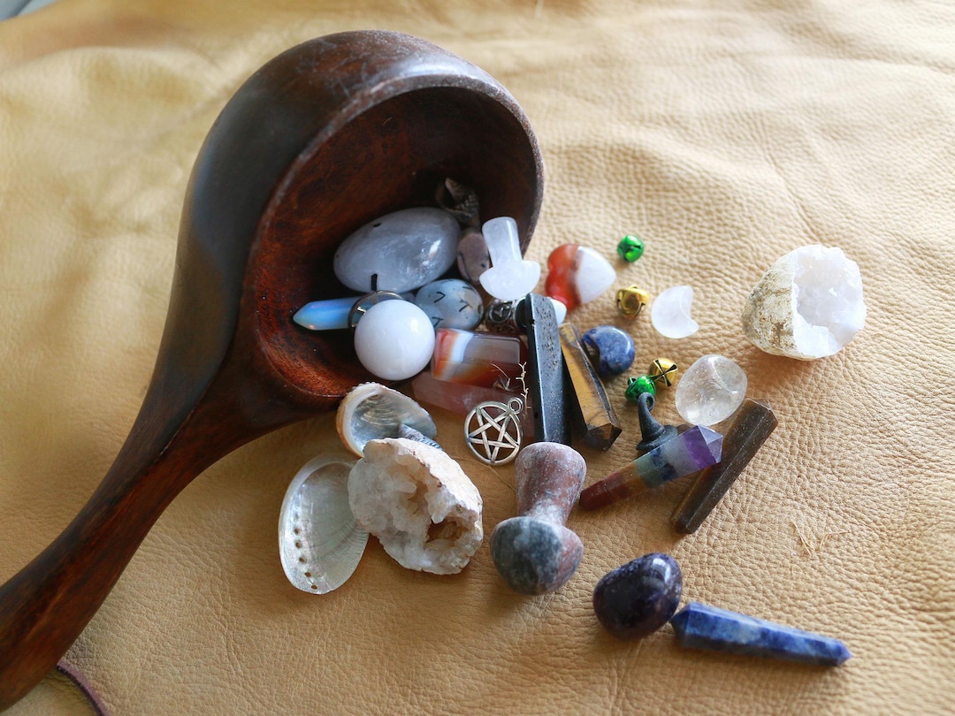 Ravens Shiny Mystery Scoops | Witchy Goblin Crowcore Trinkets, Crystal ...