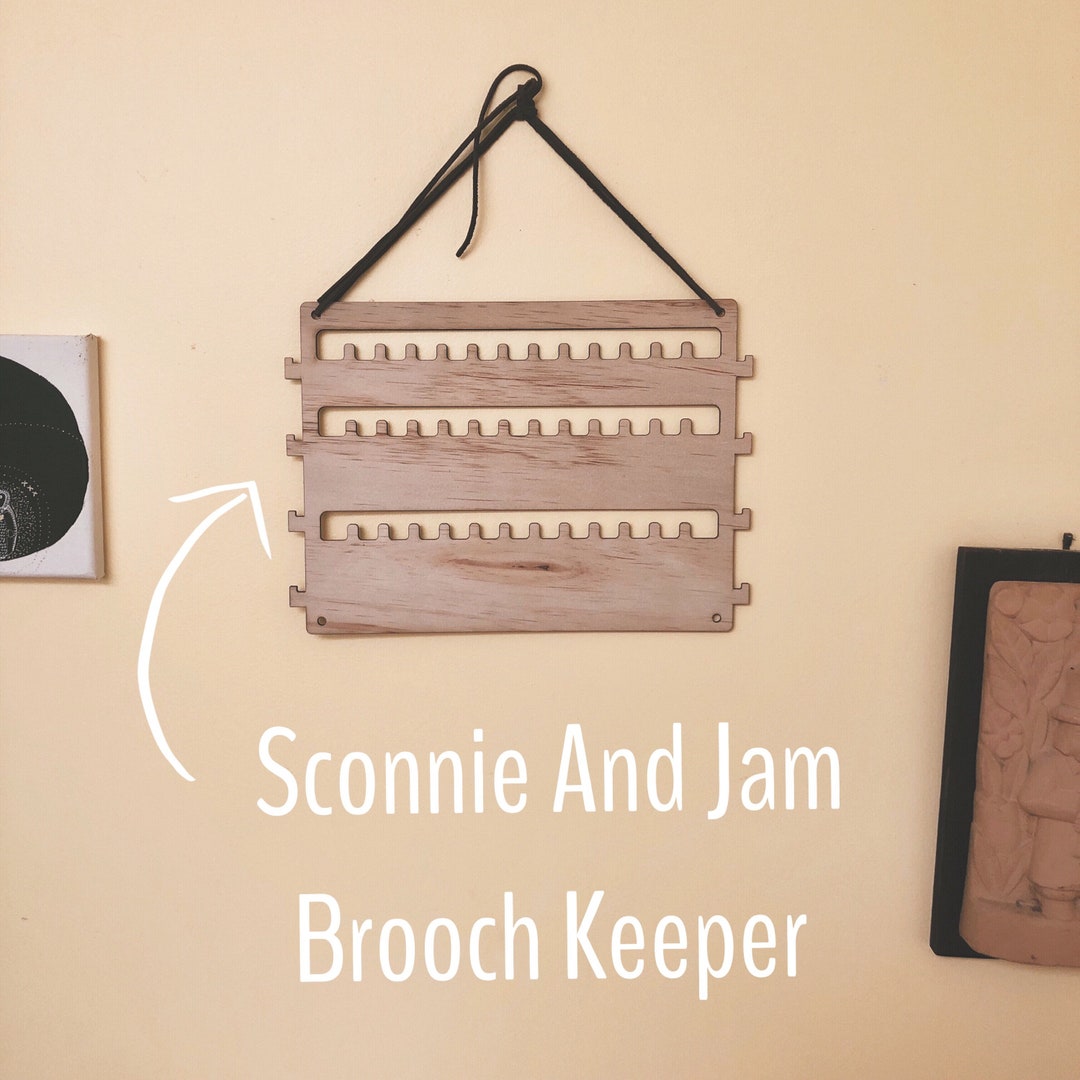 Jewellery Brooch Necklace Keeper Hanging Storage Unit - Organise and ...