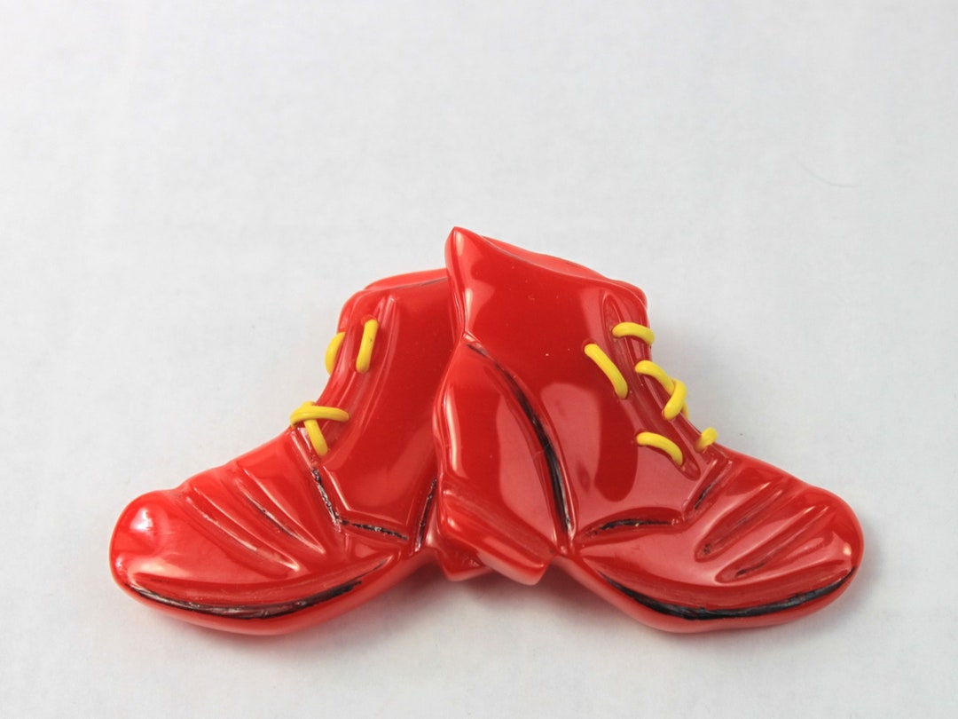 Vintage Shultz Bakelite Boots Pin Brooch Red and Black - Etsy