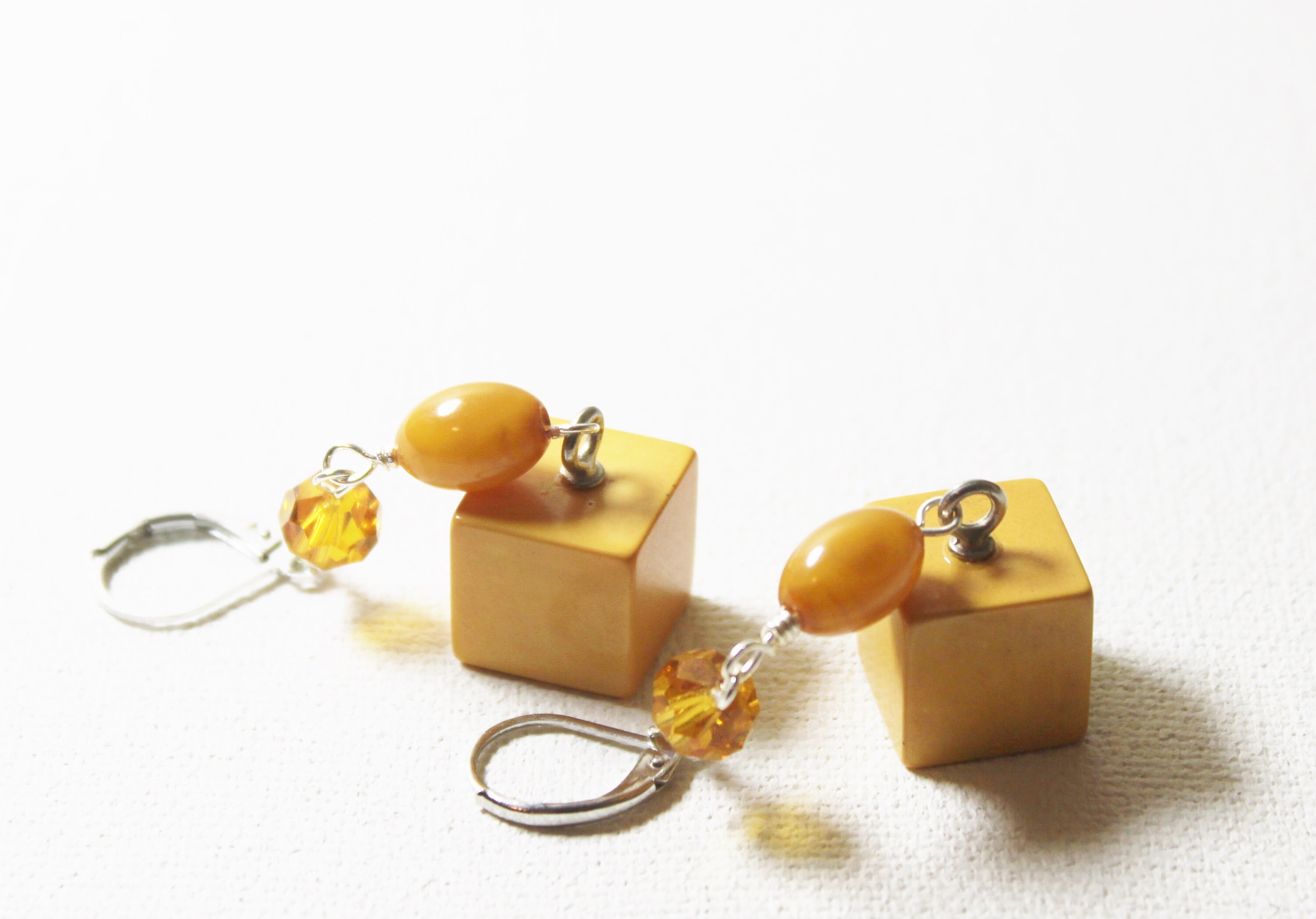 Vintage Bakelite Cube Earrings 1940s Handmade Assemblage Butterscotch ...