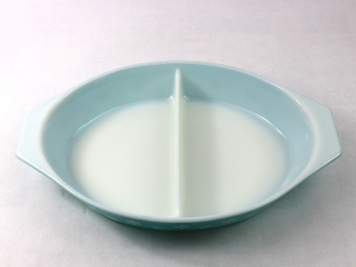 Vintage Pyrex Snowflake Blue Divided Casserole Dish 1.5 Quart - Etsy