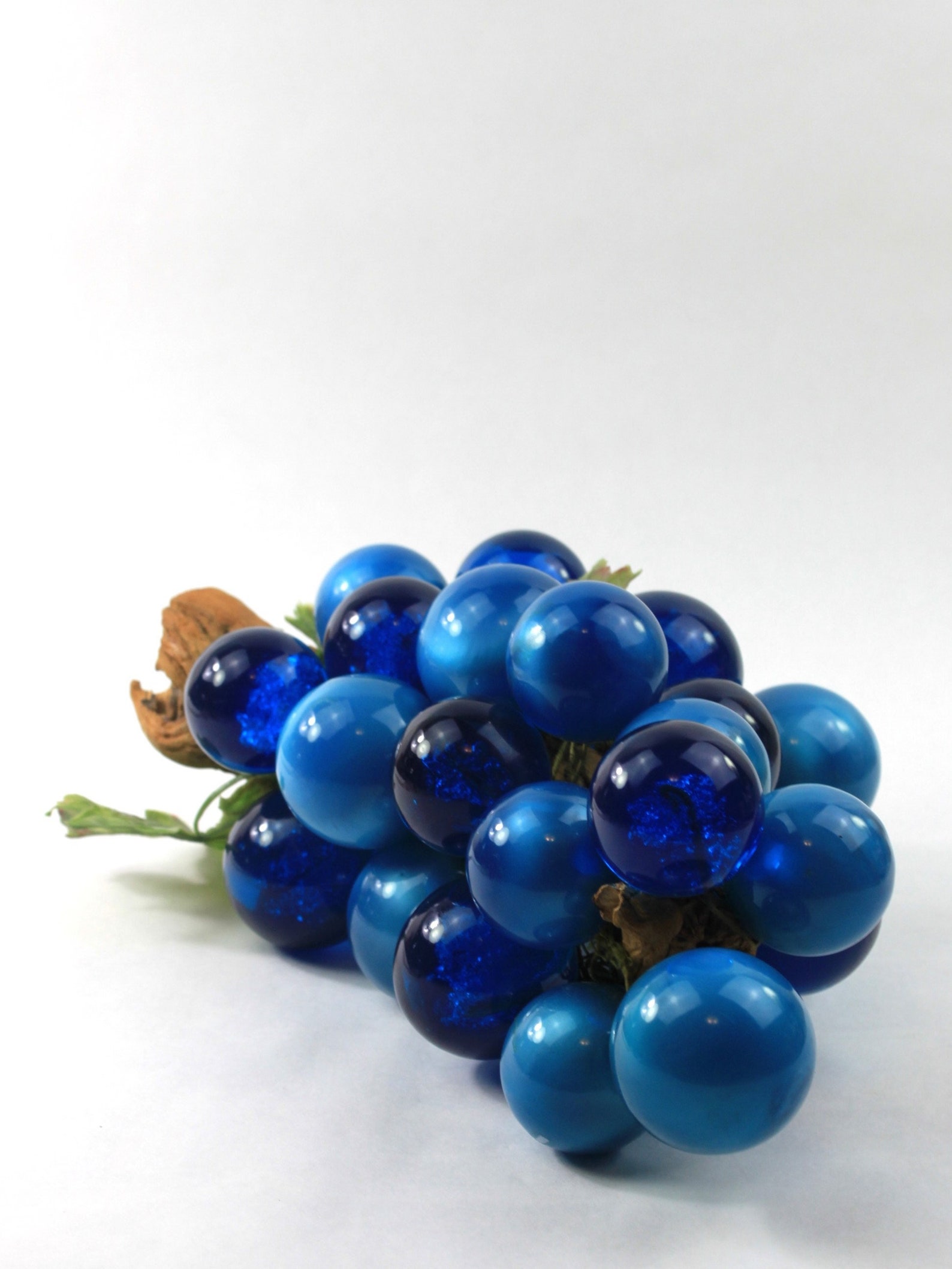 Vintage Lucite Acrylic Grape Cluster Peacock Blue Icicles Stalagmite ...