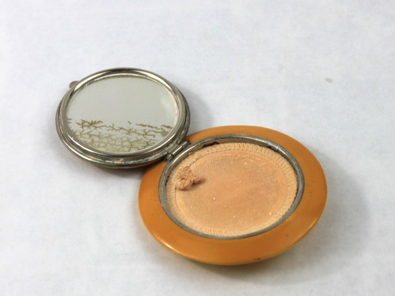 1930s Butterscotch Bakelite Powder Compact Carved Rose - Etsy