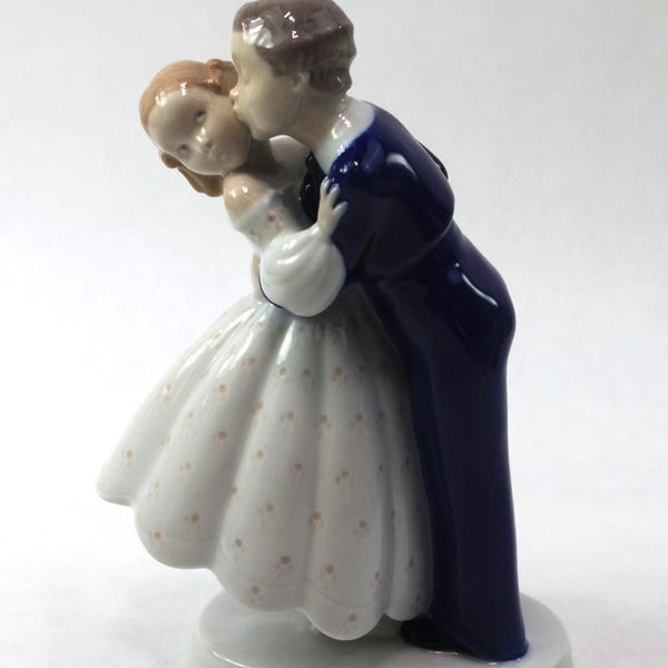 First Kiss Porcelain. - Etsy