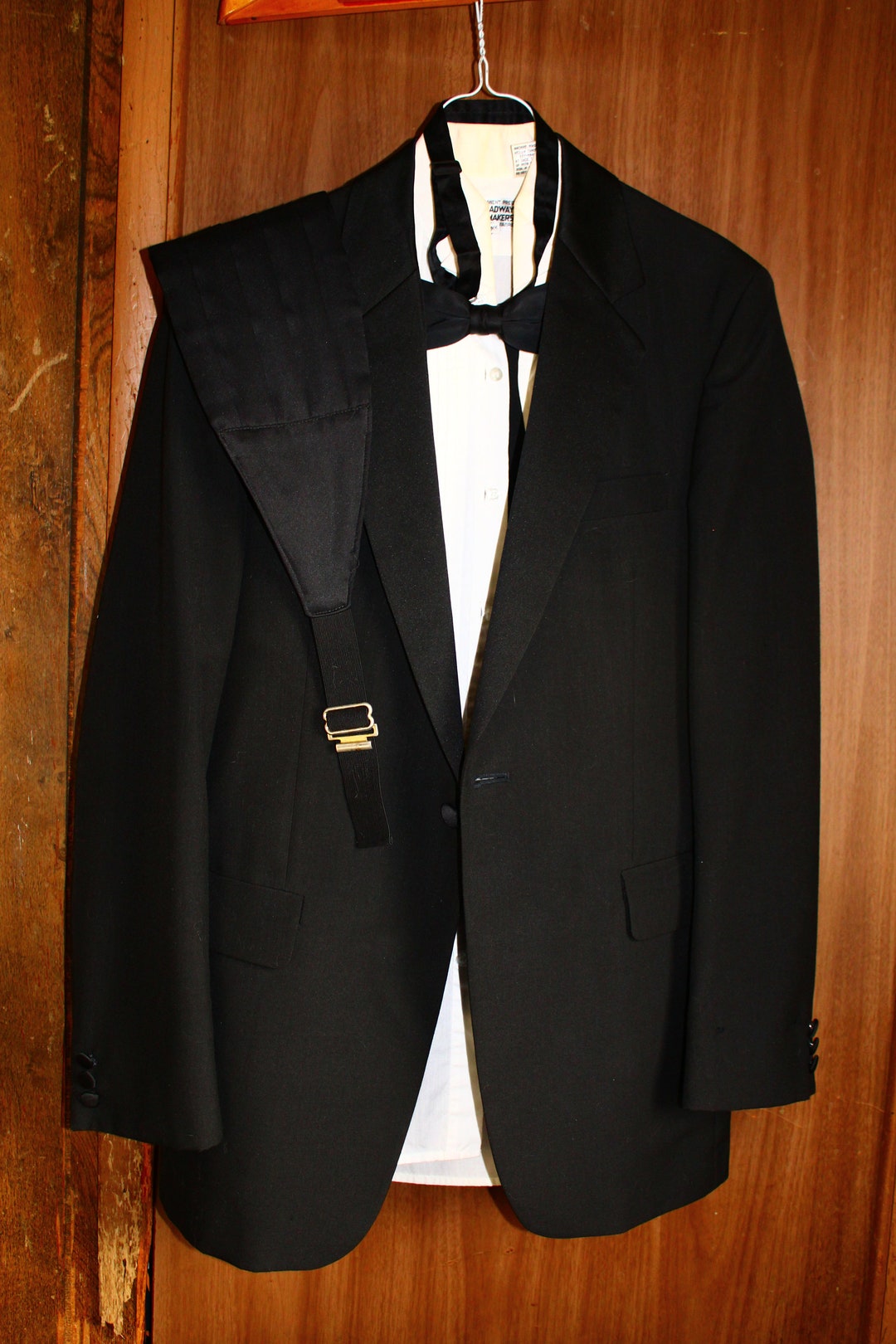 Beautiful Vintage Young Men's Full Formal Suit or Tuxedo With Bowtie ...