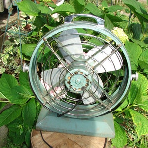 Beautiful Rare Vintage Art Deco Eskimo Air Fountain Model 1500 Fan ...