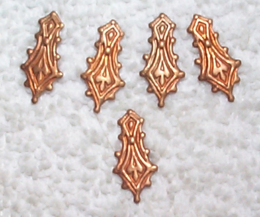 Vintage Detailed Brass Drop Stamping/finding - Etsy