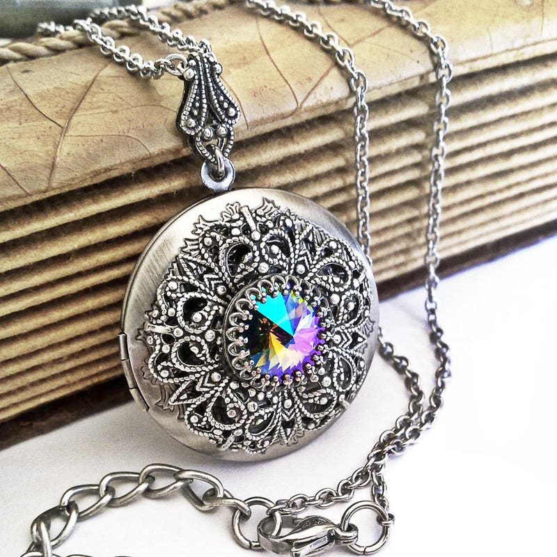 Gothic Locket - Etsy