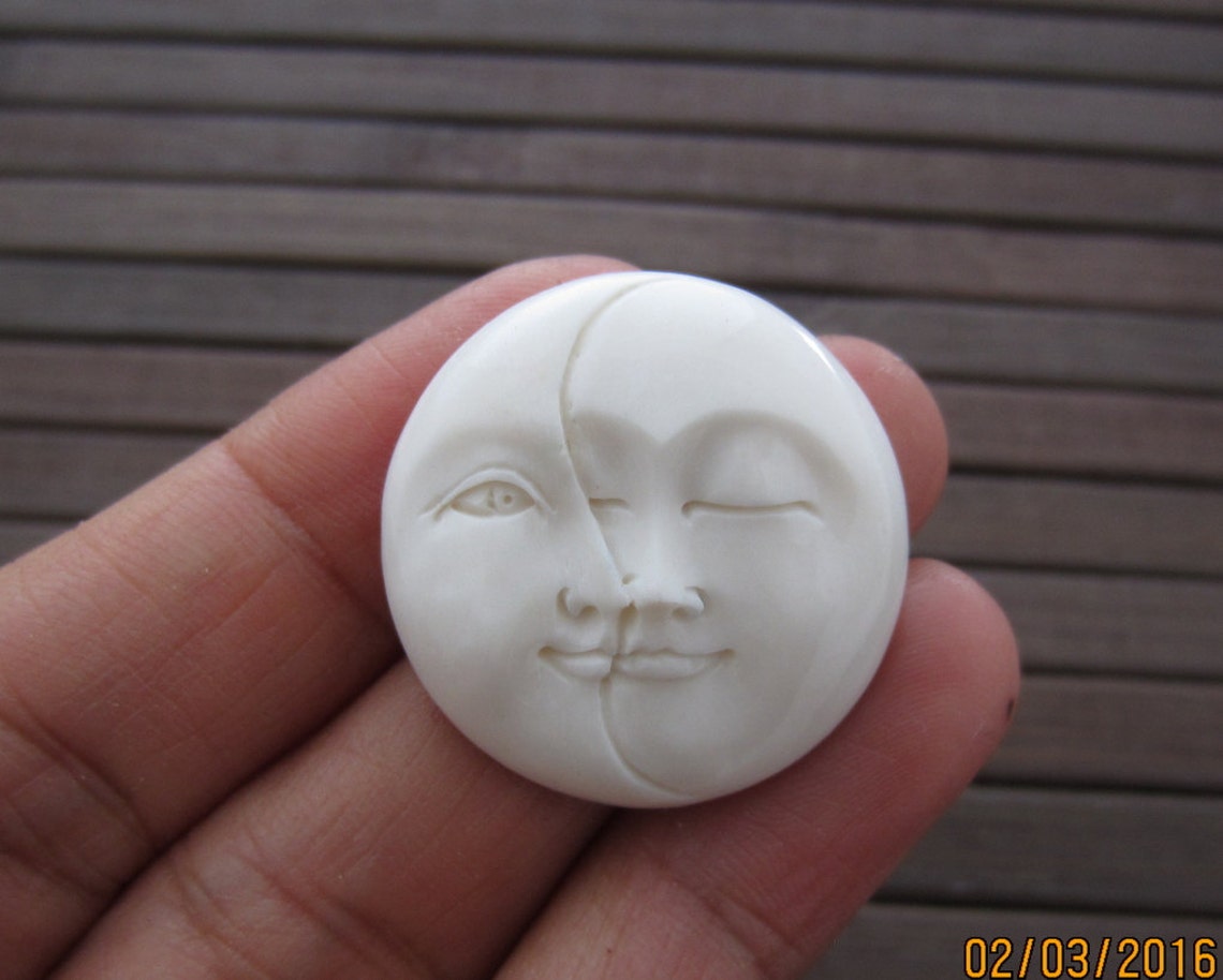 30 Mm Two Moon Face Cabochon Hand Carved Buffalo Bone Moon - Etsy