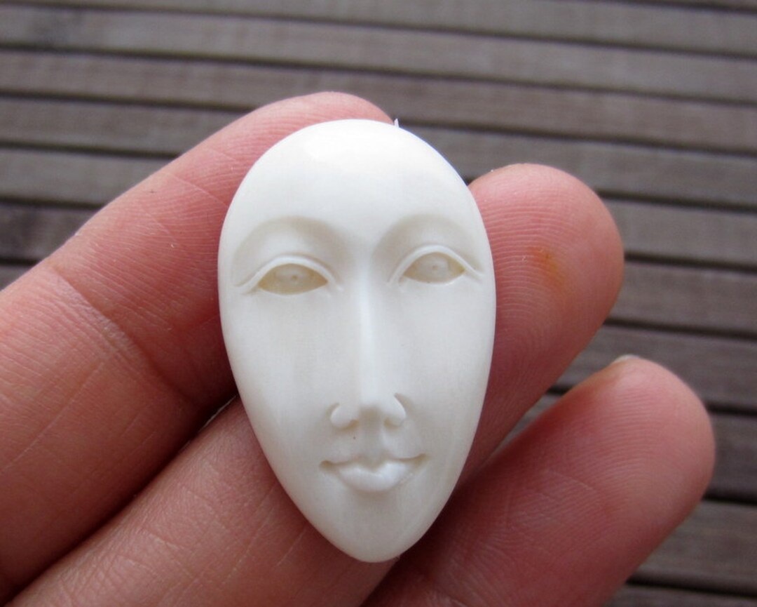 30mm X 20mm Excellent Oval Face Cabochon With Open Eyes , Bone Carving ...