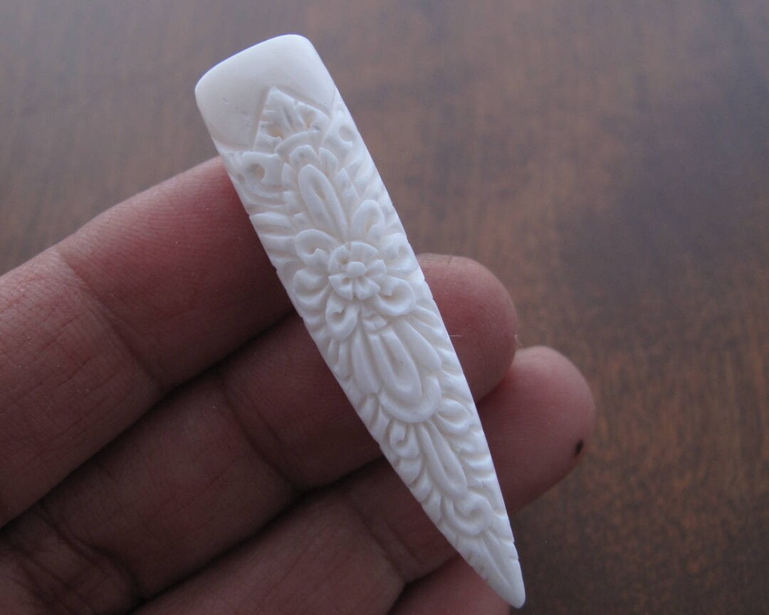 Excellent Small 50 Mm Tusk , Buffalo Bone Carving, Embellishment ...