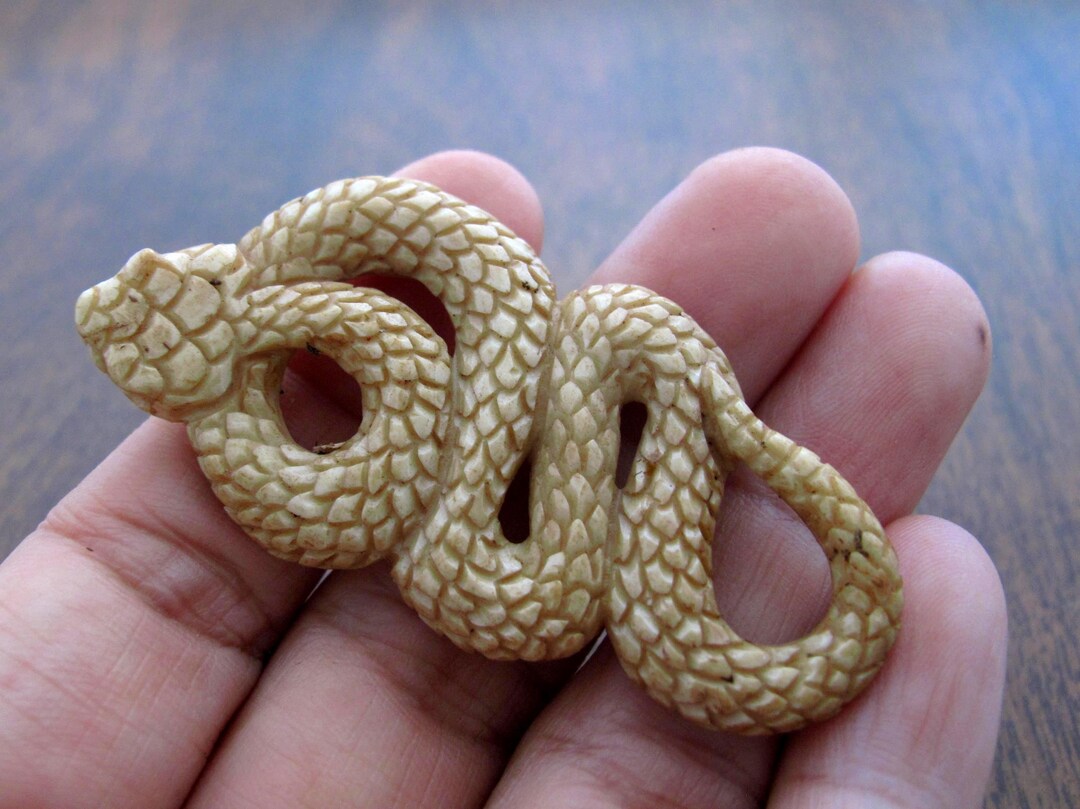 Detailed Hand Carved Antiqued Look Rattle Snake , Bone Carving, Jewelry ...