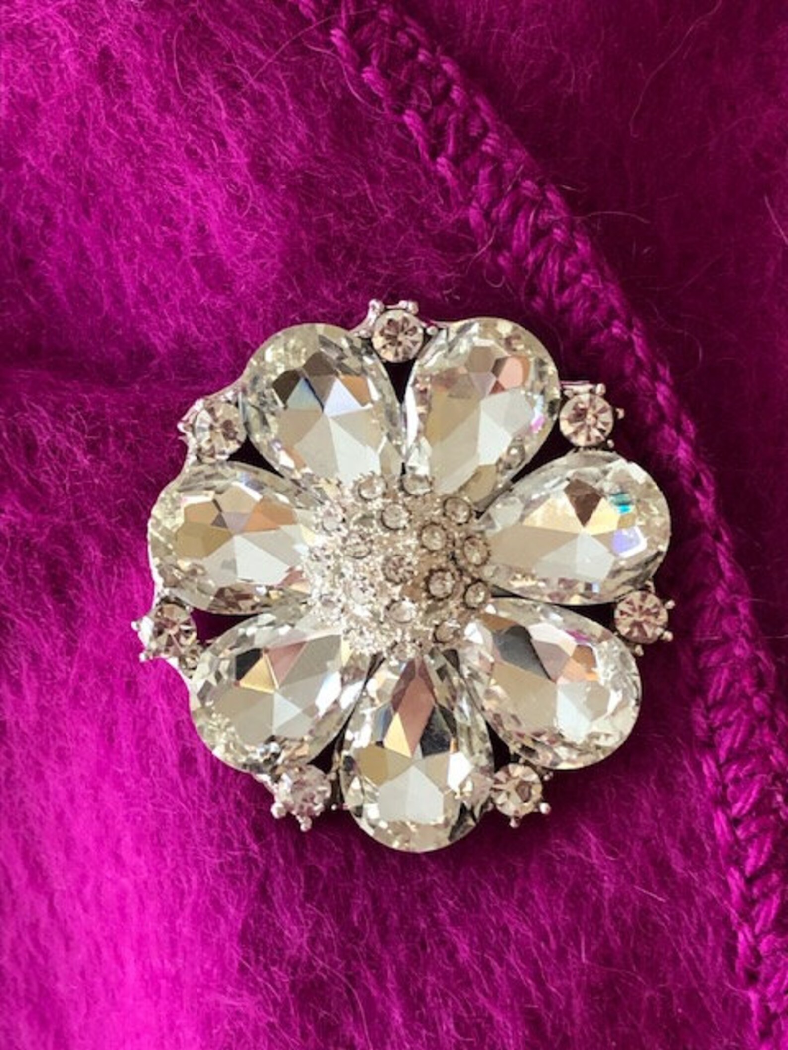 Silver Rhinestone Magnetic Brooch Scarf Pin for Scarveswraps - Etsy