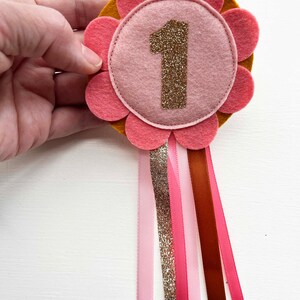 First Birthday Rosette Pin, Personalized Felt Badge, Age Birthday Party ...