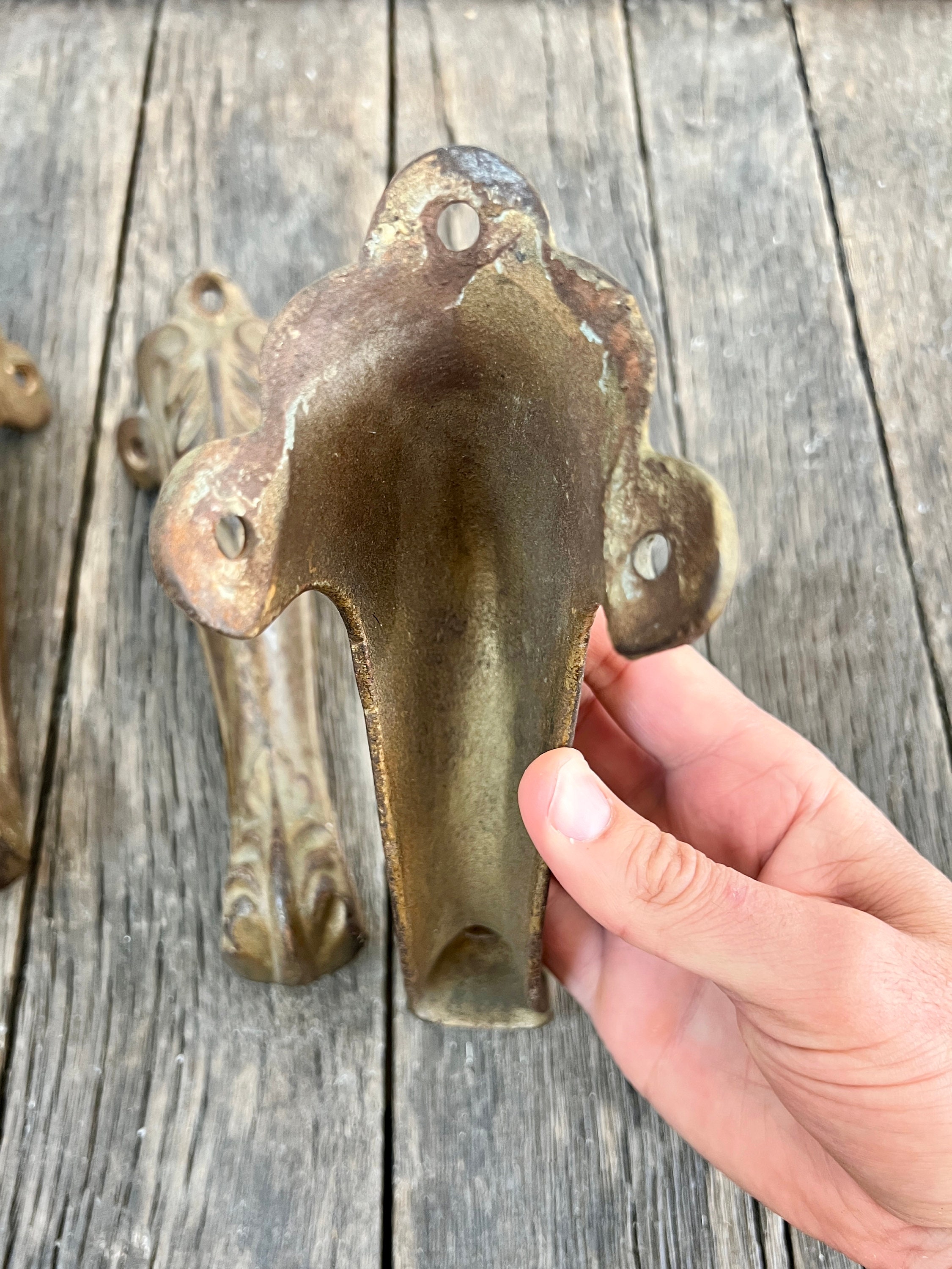 3 Antique Metal Furniture Feet - Antique Metal Pedestal Legs - Etsy