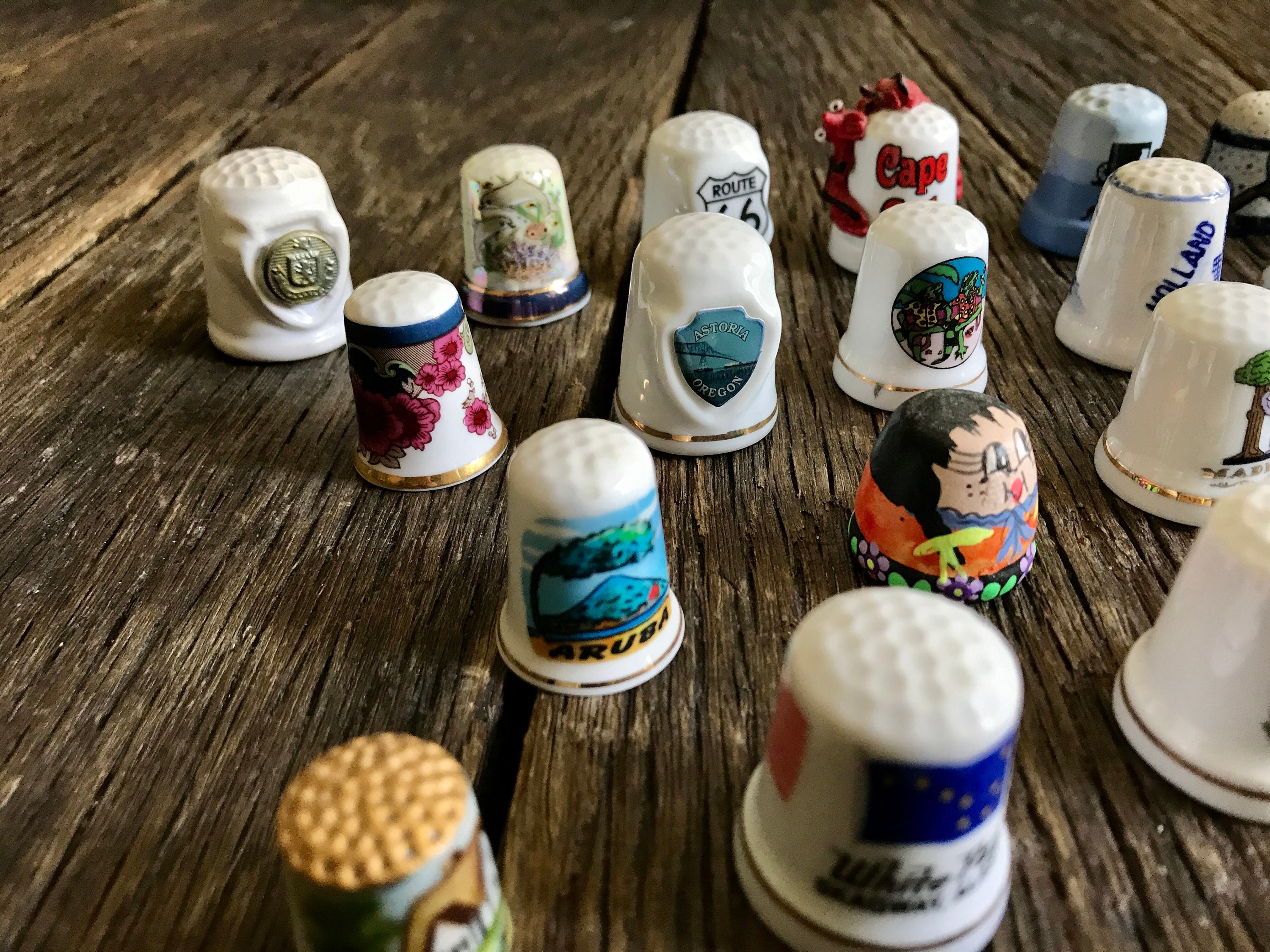 35 Vintage Thimbles Souvenir Travel Thimbles Collectible | Etsy