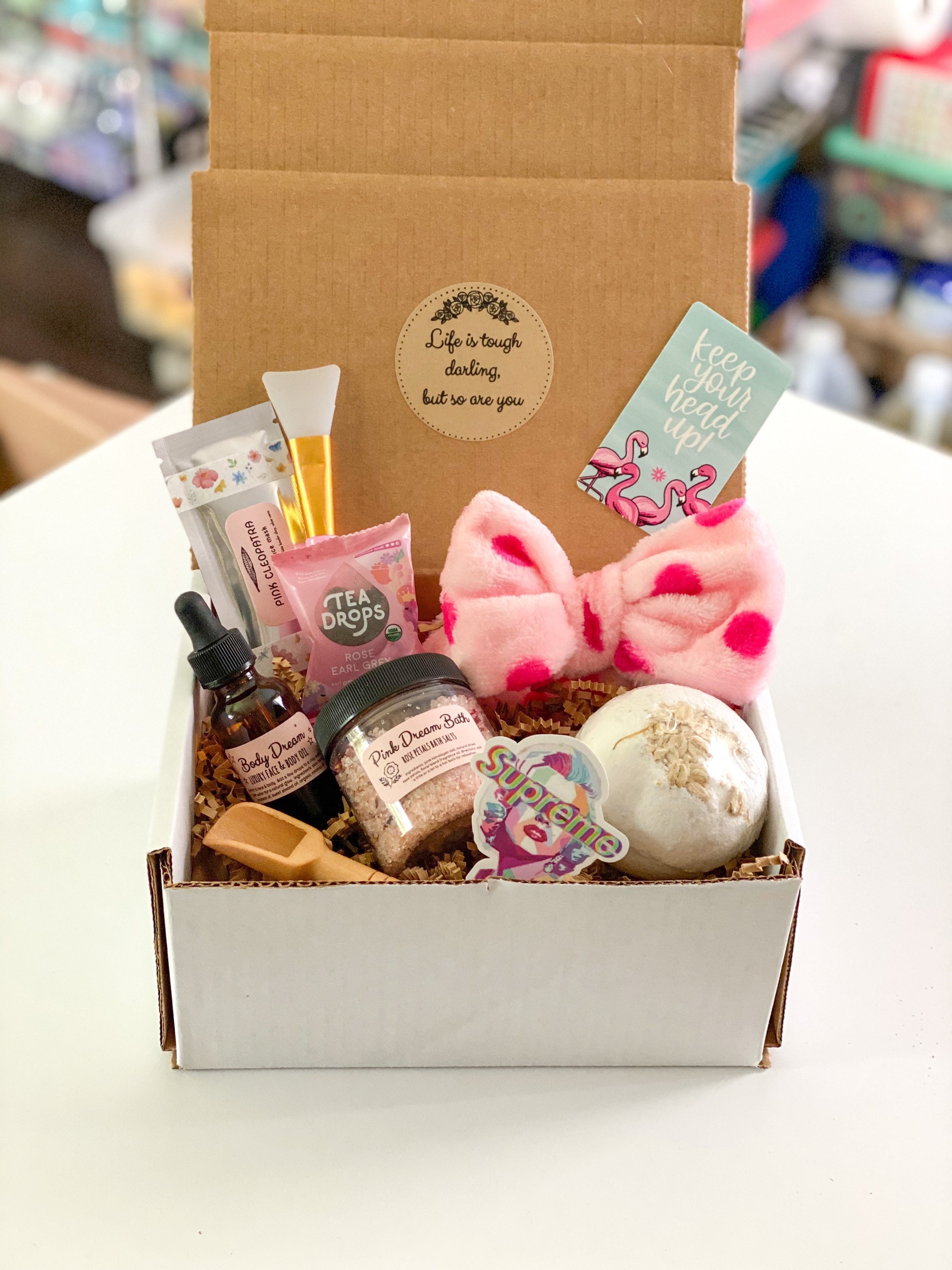 Super Deluxe Expectant Mom Gift Box: Pampering Gift for New | Etsy