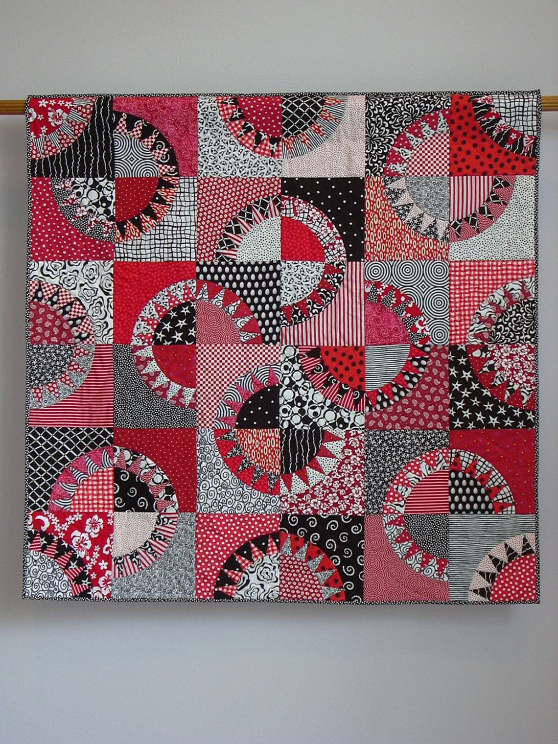 Red & Black Licorice Wall Quilt - Etsy