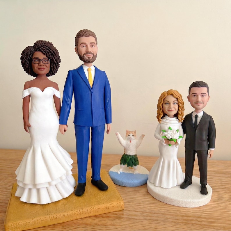 Custom Wedding Cake Topper Figurine Personalized Bride and Groom Cake ...