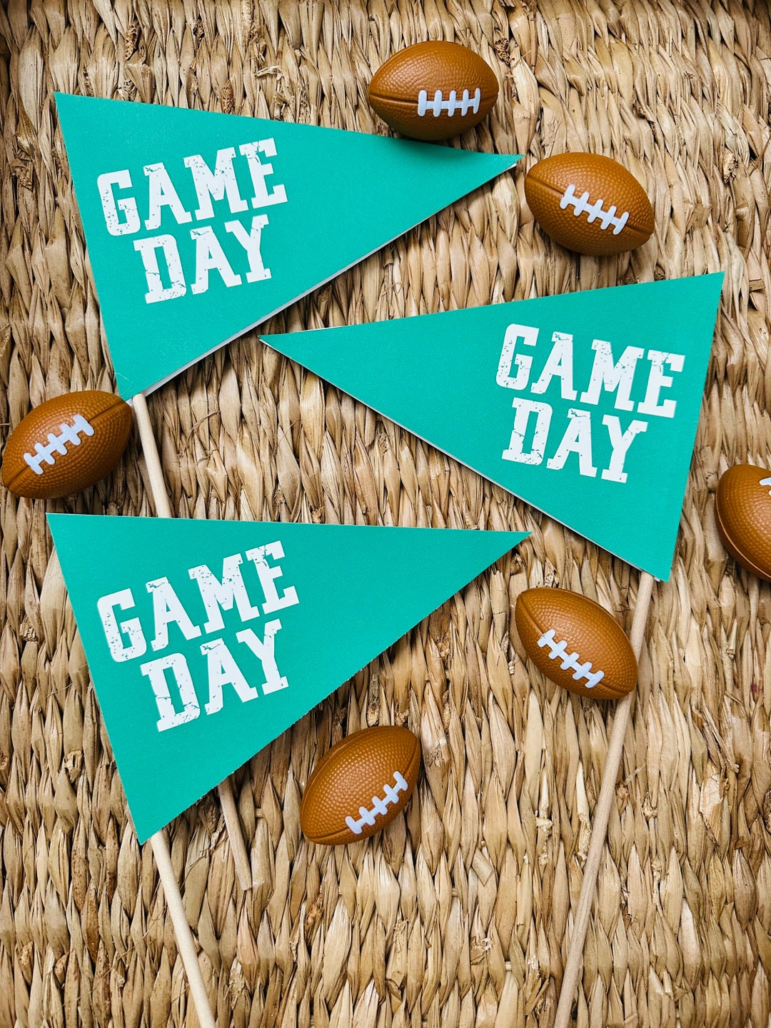 GAME DAY Themed Centerpiece Flags -set of 3 - Choose Your Colors - Etsy